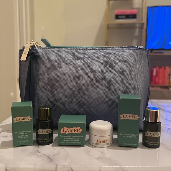 La Mer | Skincare | La Mer Deluxe Samples And Makeup Bags | Poshmark